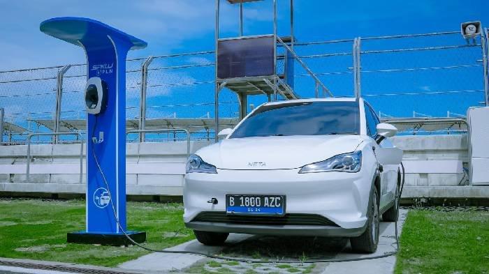 Kendaan Listrik Kian Masif, PLN Tambah SPKLU di Seluruh Wilayah NTB - Tribunlombok.com