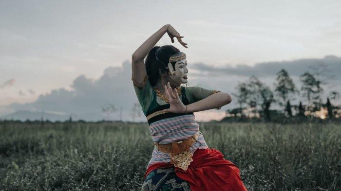 Siswi SMAN 2 Praya Loteng Lolos Internasional Mask Festival, Seni ...