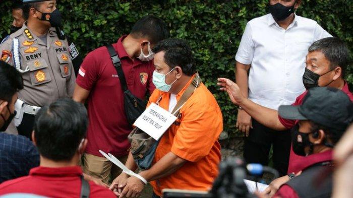 Kasus Ferdy Sambo: Kuat Maruf dan Brigadir J Sempat Bertengkar, Pengacara Bripka RR Ungkap ...