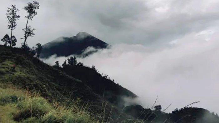 Kondo dan Gedong, Dua Bukit di Lombok Timur Favorit Pendaki dengan ...