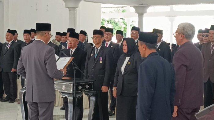 Pengurus FKKD Lombok Timur Periode 2024-2028 Resmi Dikukuhkan, Kades ...