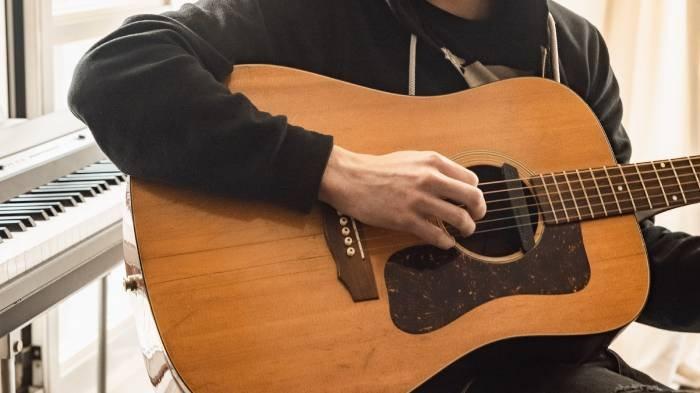 Chord dan Lirik Lagu Udin Sedunia, Udin yang Pertama, Namanya Awaludin In C - Tribunlombok.com