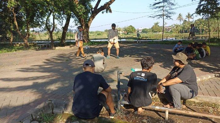 Overact Theatre Gelar Pertunjukan Komedi Tentag Krisis Lingkungan di ...