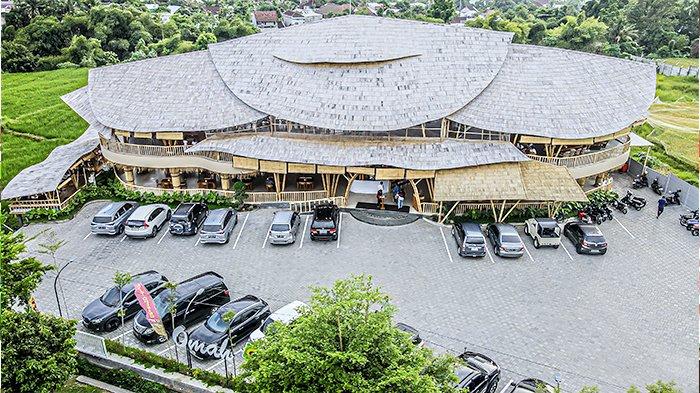 Omah Cobek Resto, Restoran Estetik di Lombok dengan Suasana Natural dan ...
