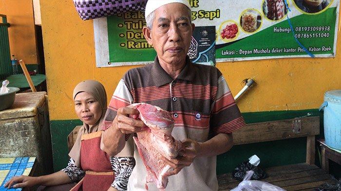 Penjualan Turun Akibat PMK, Pedagang Daging Sapi Pasar Kebon Roek Hilang Omzet hingga 3 Kali ...