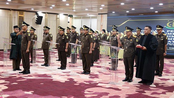 Jaksa Agung ST Burhanuddin Lantik Kajati NTB Bambang Gunawan ... Jaksa Agung ST Burhanuddin Lantik Kajati NTB Bambang Gunawan ...