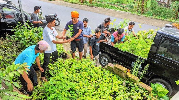Mata Air Terbesar ke-3 di Lombok Timur Aik Koak Dihijaukan Kembali ...