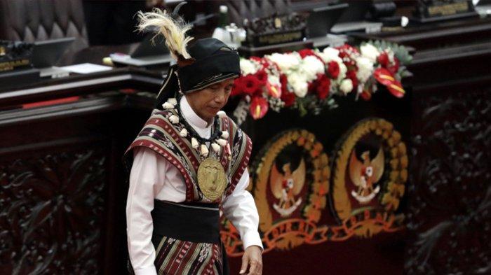 Baju Adat Tanimbar Maluku yang Dipakai Jokowi Bermakna Keperkasaan ...