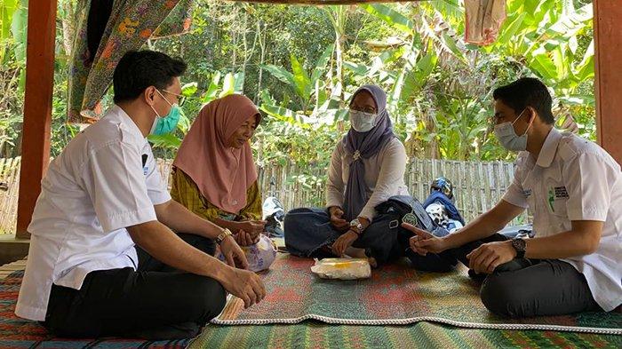 Kisah Warga Lombok Timur Melawan TBC: Raenah yang Pantang Menyerah dan ...