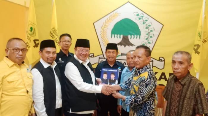 Rumaksi-Amrul Jihadi Kompak Serahkan Berkas Pendaftaran Ikut Pilkada Lombok Timur 2024 ke 8 ...