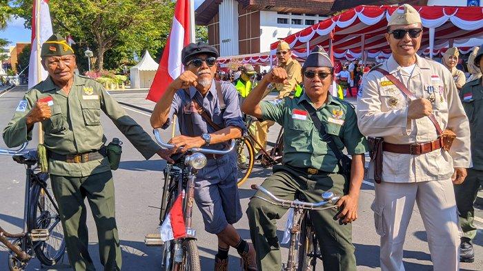 Sepeda Ontel Meriahkan Upacara HUT ke-78 RI di Kantor Gubernur NTB, Ada ...