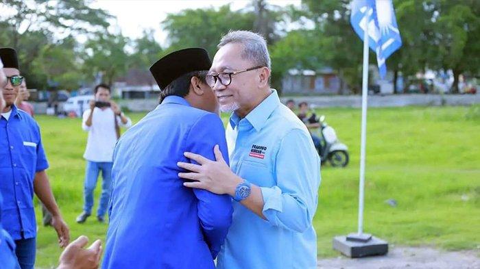 Ketum PAN Zulhas Minta Kader di NTB Lebih Rajin Turun ke Masyarakat Jelang Hari Pemungutan Suara ...