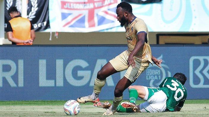 Hasil Liga 1: Arema FC Jadi Ayam Geprek Dibantai PSS Sleman 4-1 - Tribunmadura.com