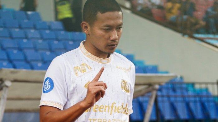 Dendi Santoso Akui Sempat Canggung saat Debut Bersama Arema FC Musim ...