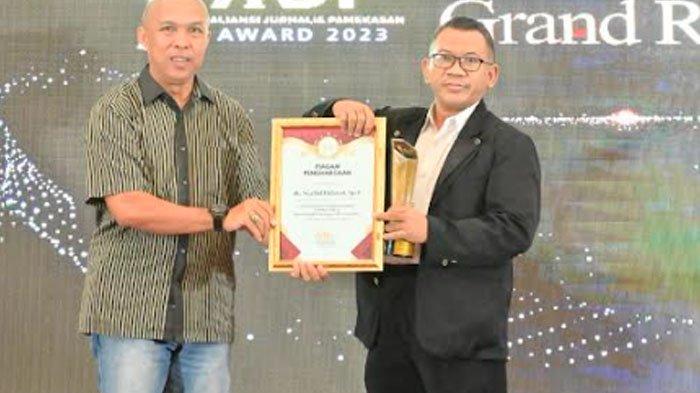 Dokter Syaiful Hidayat Dapat Penghargaan Nakes Paling Komunikatif ...