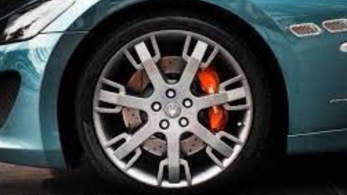 Jangan Biarkan Ban Mobil Kempis, Resikonya Bikin Aus Hingga Mengalami ...