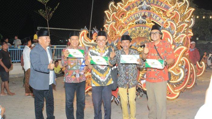 Desa Palengaan Laok Pamekasan Diresmikan Sebagai Desa Penghasil Produksi Songkok Nasional ...