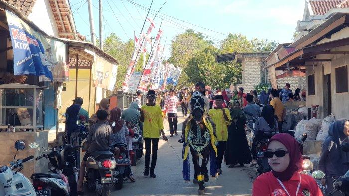 Karnaval 40 Kuda Kencak dan Sepeda Hias Semarakkan HUT RI ke- 78 di ...