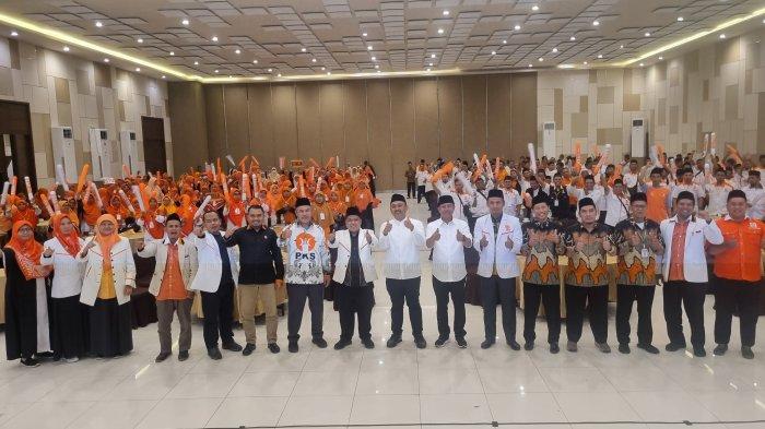 Keliling ke Ngawi-Mojokerto, Ketua PKS Jatim Instruksikan Kadernya Wajib Menangkan Khofifah-Emil ...