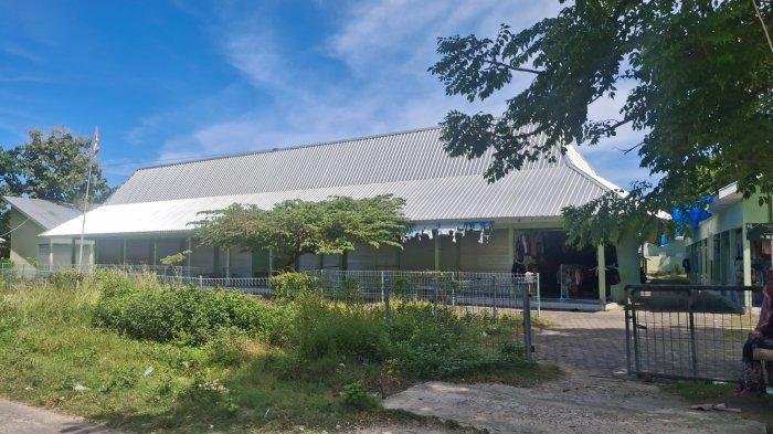 Pasar di Pulau Raas Sumenep Tidak Terurus dan Dipenuhi Rumput, Pemkab ...