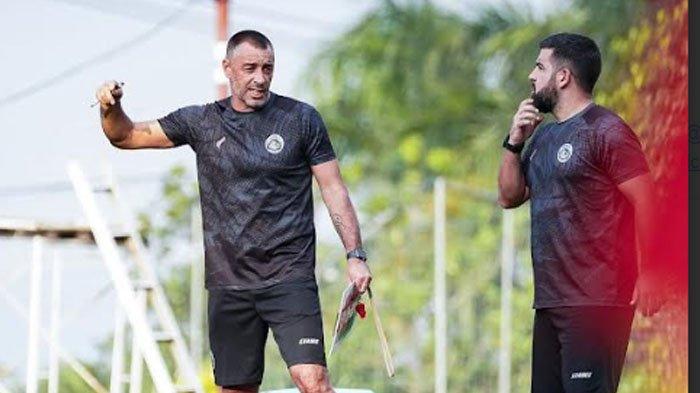 Ze Gomes Sebut Duel Arema FC Vs Persebaya Sama Seperti Laga Sporting ...