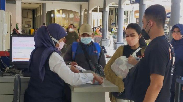 KAI Daop 8 Surabaya Operasikan KA Tambahan Selama Angkutan Lebaran 2023, Tiket Bisa Dipesan ...