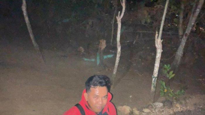 Gunakan Alat Seadanya, Sejumlah Petugas Damkar Sampang Terkapar Lemas ...