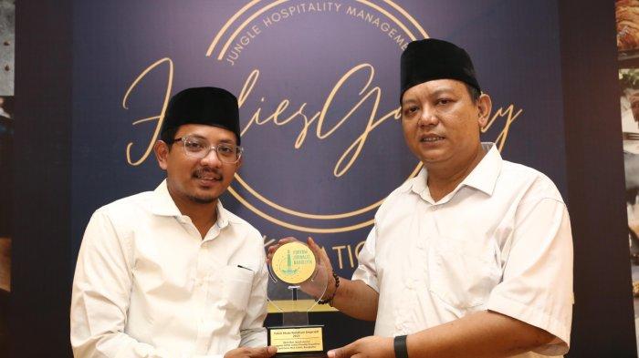 Teguh Kembangkan Pesantren Syaichona Mohammad Cholil Bangkalan, Ra Nasih Raih Penghargaan ...