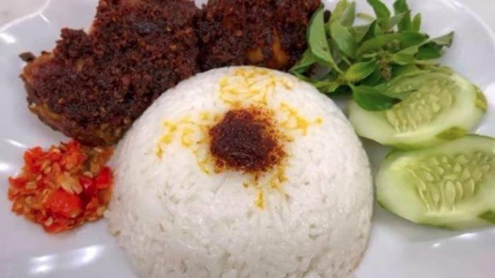 Kuliner Khas Madura, Ada Nasi Bebek Bumbu Hitam hingga Sate Gulai ...