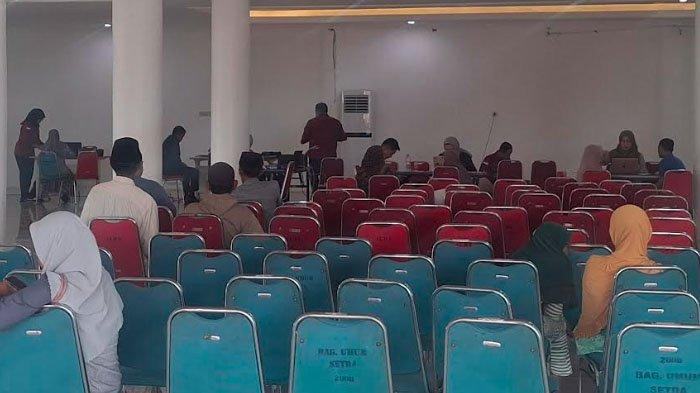 Kejati Jatim Periksa Penerima Program BSPS 2024 di Islamic Center ...