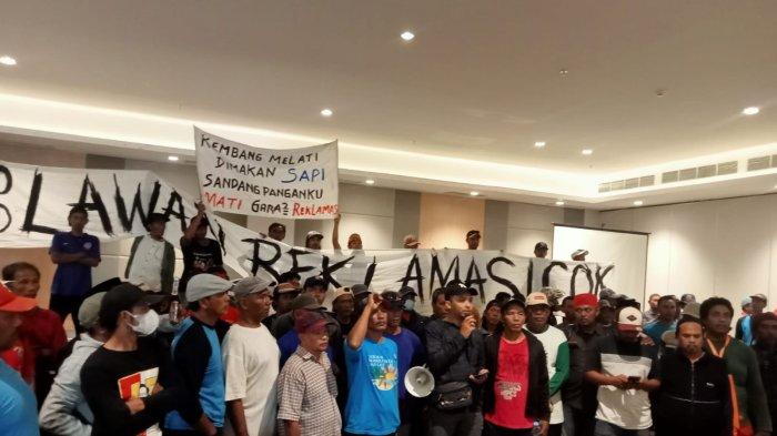 Berakhir Ricuh, Acara Sosialisasi Reklamasi SWL Mendapat Penolakan ...