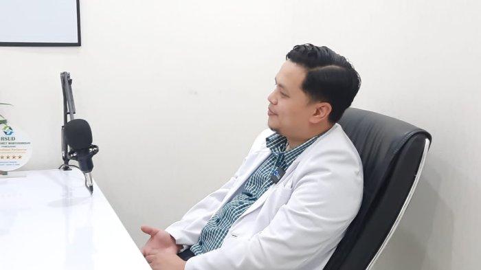 Gejala Flu Singapura Diklaim Mirip Covid-19, Dokter Spesialis Anak RSUD ...