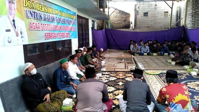 Doa Bersama 99 Kiai dan Santri untuk Bapak Ganjar Pranowo, Ulama di Bangkalan Dukung Ganjar ...
