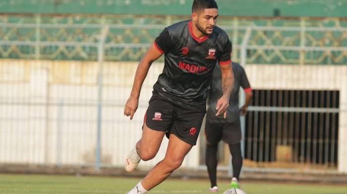 Junior Brandao Gabung Latihan dengan Madura United, Akui Sulit ...