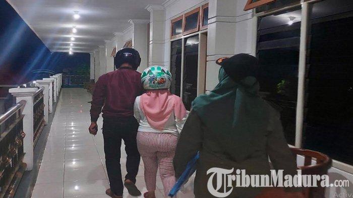 Satpol PP Pelototi 8 Kos-Kosan di Sampang yang Rawan Dijadikan Tempat Mesum - Tribunmadura.com