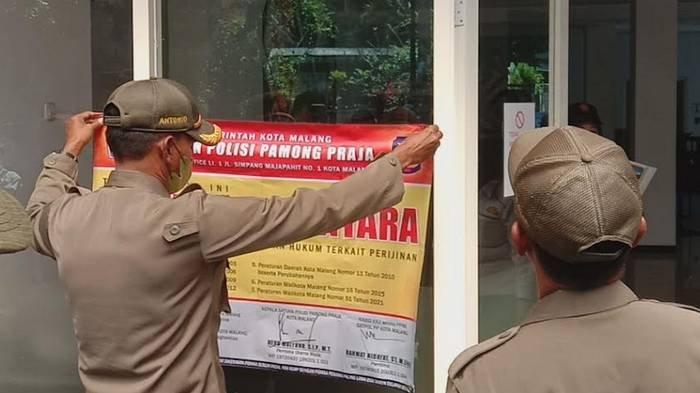 Satpol PP Kota Malang Segel Dua Tempat Penginapan di Tlogomas Diduga Tempat Prostitusi ...