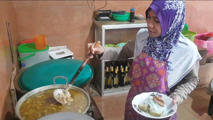 Cerita Pemilik Warung Soto Khas Sumenep, Rasakan Dampak Pandemi Covid-19 dan Kini Mulai Bangkit ...