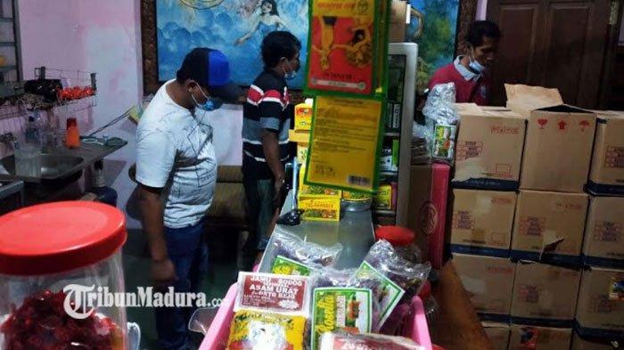 Toko Jamu di Kediri Digerebek Polsek Pesantren, Puluhan Botol Miras ... Toko Jamu di Kediri Digerebek Polsek Pesantren, Puluhan Botol Miras ...