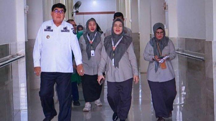Pj Wali Kota Parepare Tinjau Pelayanan Kesehatan di RSUD Andi Makkasau - Tribun-timur.com