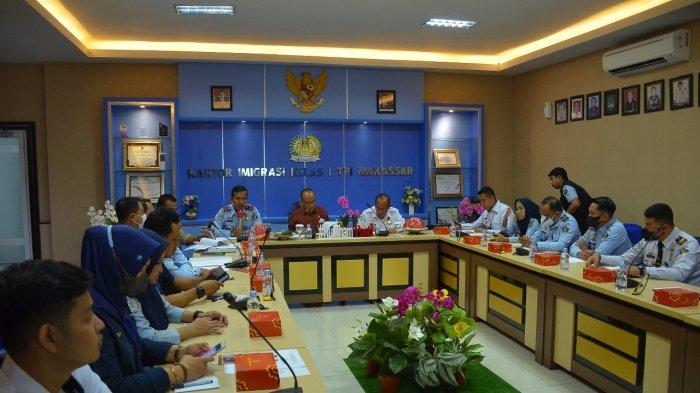 Evaluasi Pelayanan, Imigrasi Makassar Terima Kunjungan Kerja DPD RI ...