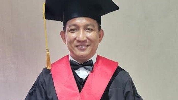 Profil Prof Amir Ilyas, Profesor Termuda Fakultas Hukum Unhas - Tribun ...