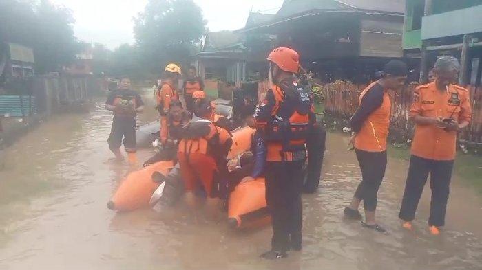 7 Warga Balusu Barru Terjebak Banjir di Rumah Kebunnya, Andi: Kita ...