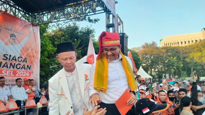 Anies Baswedan Minta Kader PKS di Makassar Ajak Keluarga Dukung Dirinya di Pilpres 2024 - Tribun ...