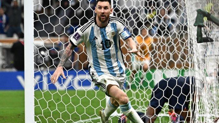 Argentina Juara Piala Dunia 2022 : Lionel Messi The Real GOAT! - Tribun ...
