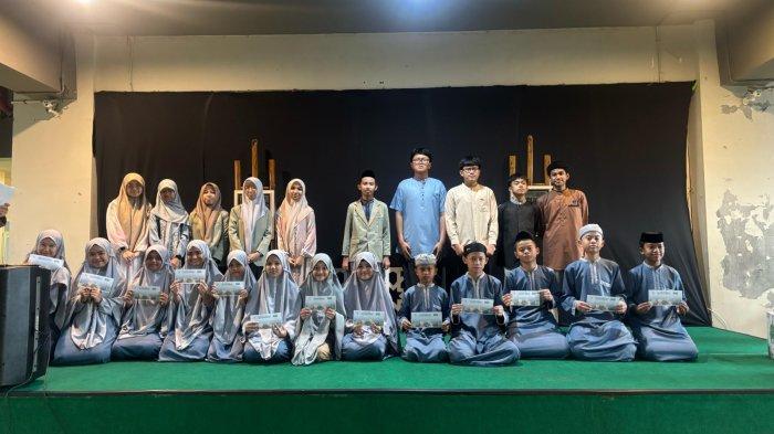 SMP Islam Athirah 1 Makassar Gelar Athirah Jelajah Ramadan, Berbagi hingga Buka Puasa Bersama ...