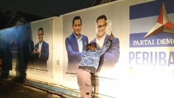 Demokrat Turunkan Baliho Anies-AHY, Surya Paloh Tunjuk Cak Imin Cawapres - Tribun-timur.com