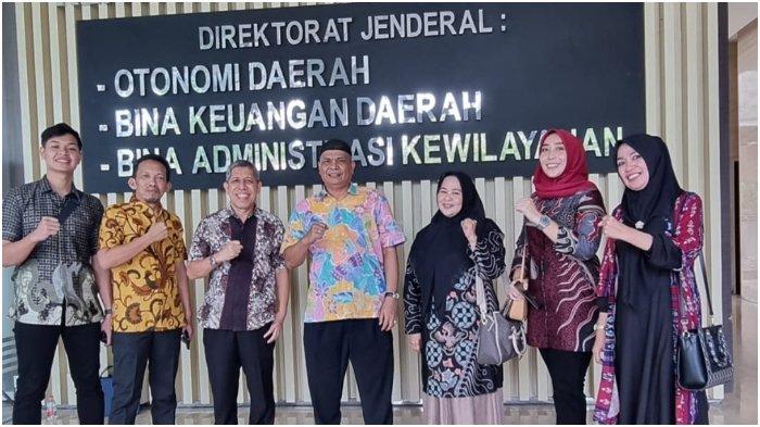 Target PAD 2023 Bapenda Maros Lampaui Target, Naik Rp29 Miliar dari ...
