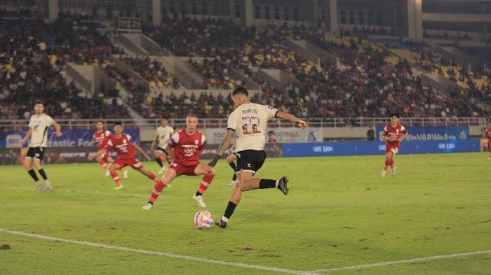 Bek PSM Makassar Victor Luiz Man of The Match Keempat Liga 1 2024/2025 ...