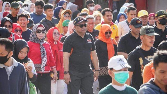 Berhadiah Sepeda hingga Umrah, Ribuan Warga Ikuti Jalan Santai Hari Jadi Bone ke-693 - Tribun ...