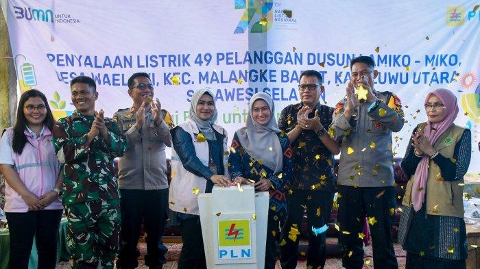 Warga Dusun Lamiko Miko Lutra Akhirnya Bisa Nikmati Listrik - Tribun ...